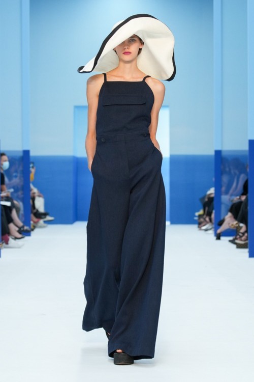 Max Mara RTW SS23 | ElleArabia